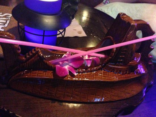 Best Adult Beverages in Walt Disney World - Ear To There Travel